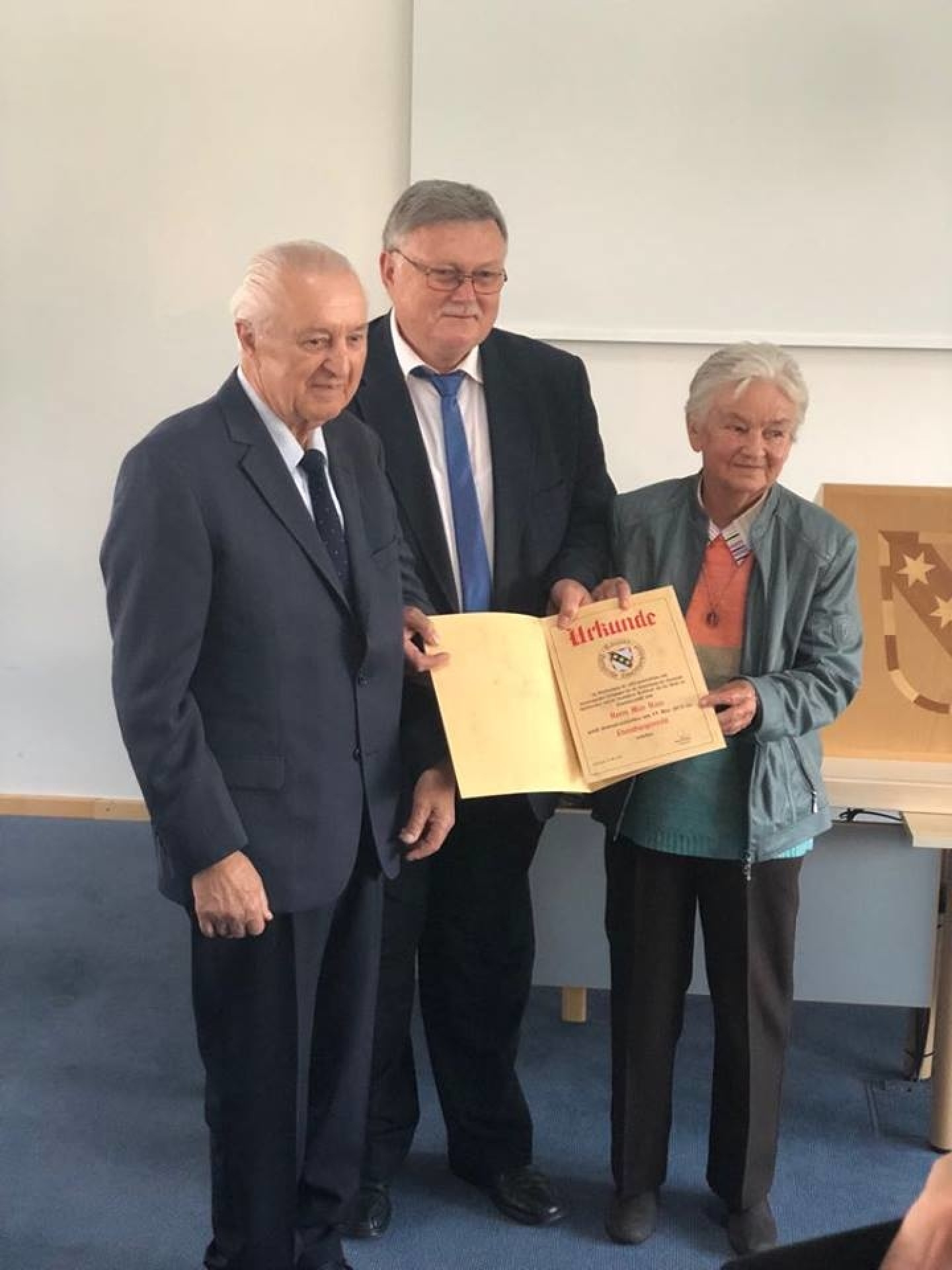 Max Haas zum Ehrenbürger von Speichersdorf ernannt - SPD-Kreisverband ...